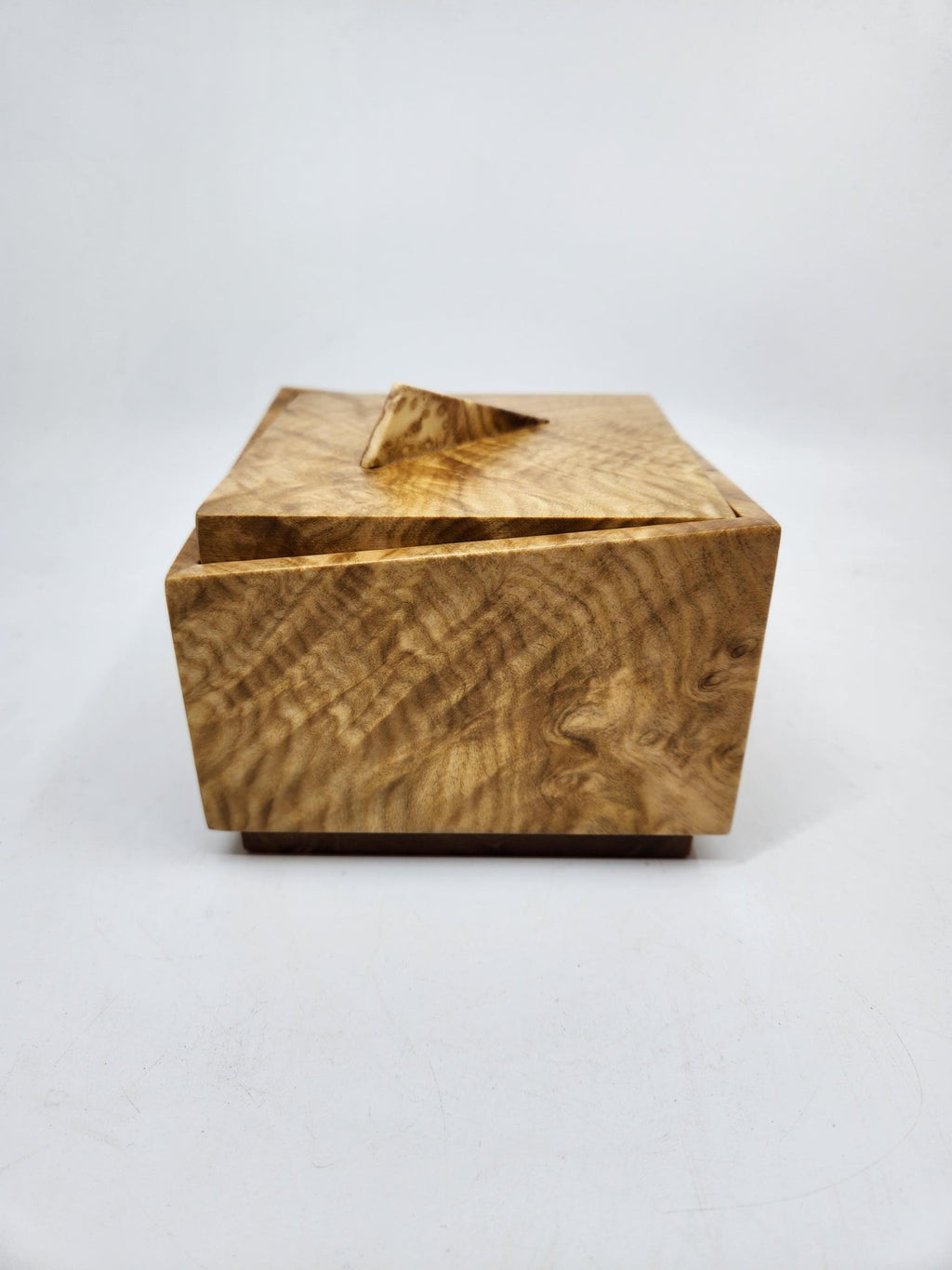 Burl Musk Timber Box with Angled Lid